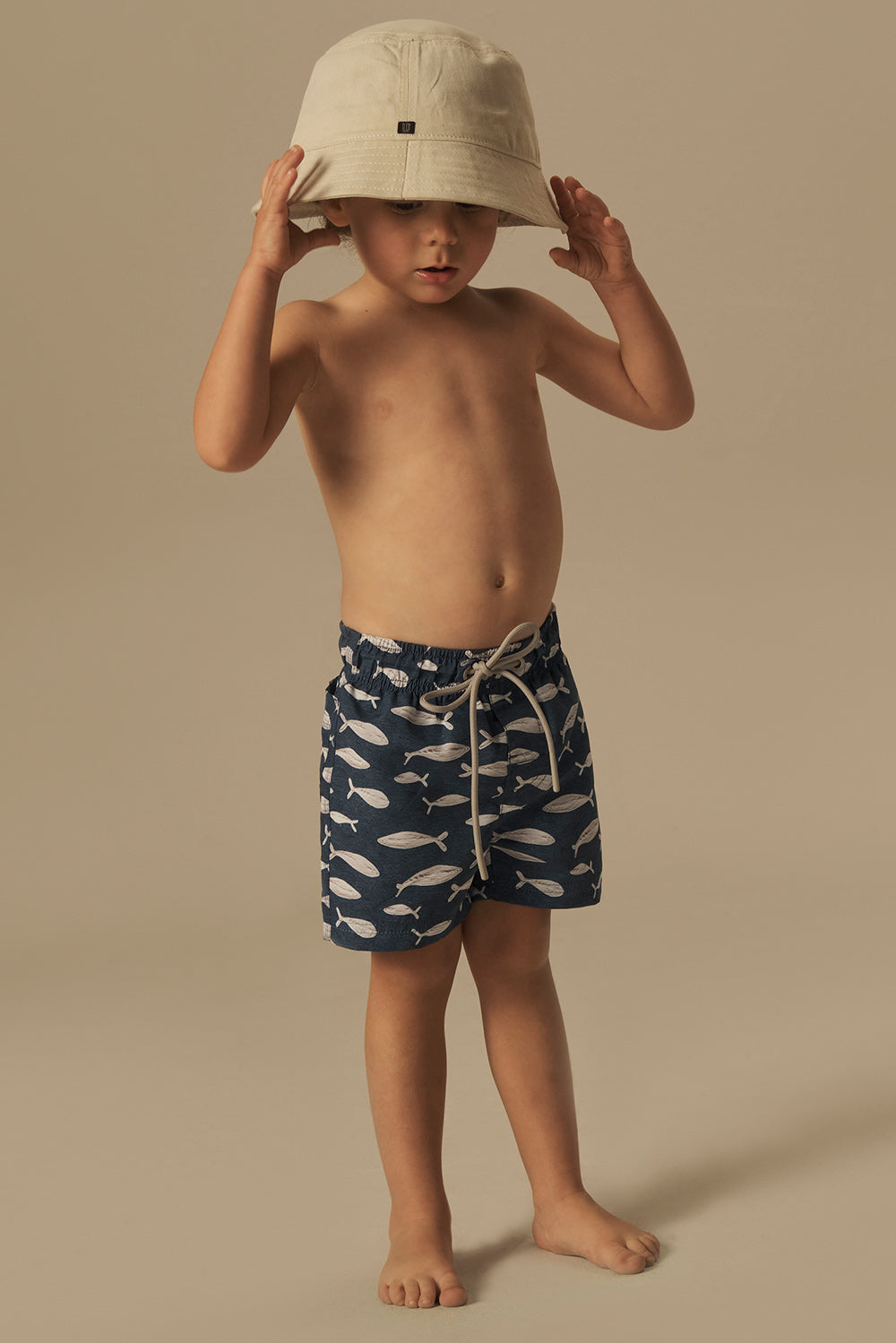 Pantaloneta de baño para niño de ballenas – Touché Colombia