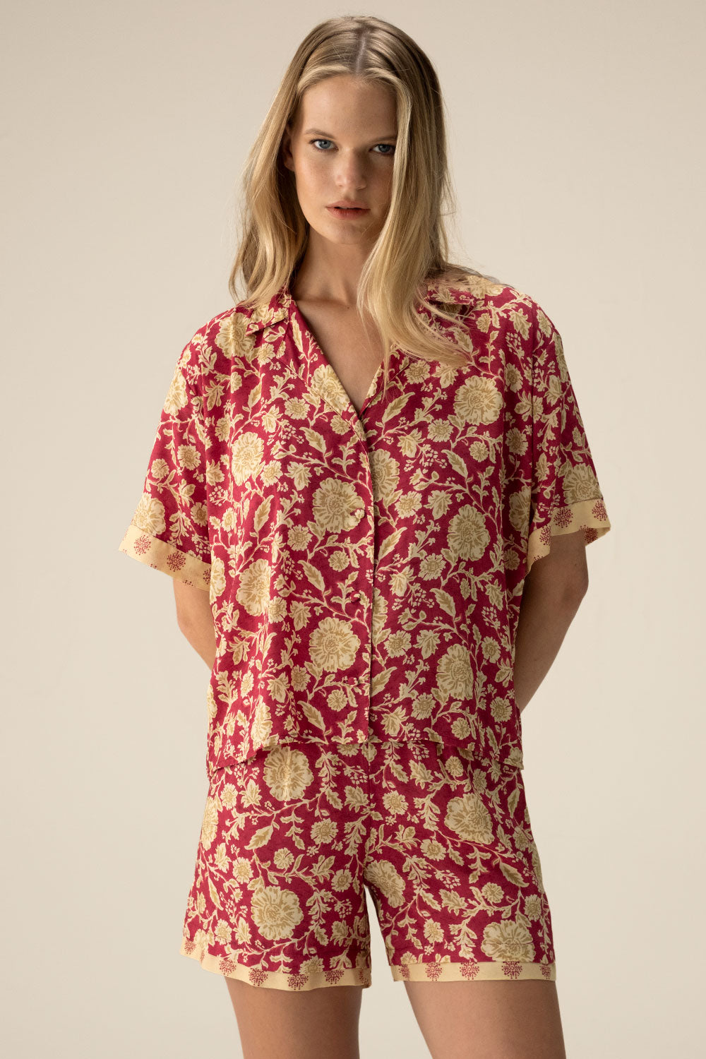 Pijama Short con estampado floral – Touché Colombia